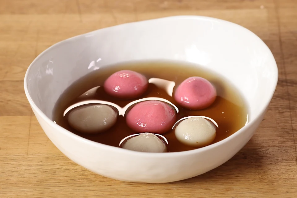 Tang Yuan Recipe: A Heartwarming Chinese Dessert for Special Occasions - LanternVibe